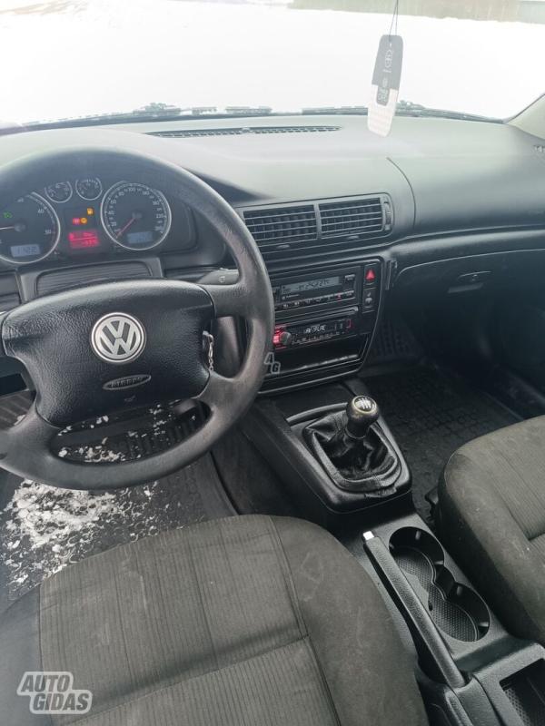 Volkswagen Passat 2003 Marijampole, ar dzinēja tilpumu 1.90 L un nobraukumu 340 tūkst. km par 1600 €, foto 5 vietnē AUTOMOTO.COM.LV