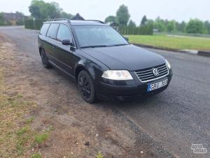 Volkswagen Passat 2003 in Klaipeda, with an engine capacity of 1.90 L and mileage of 326 thousand km for 1199 €, photo 4 on AUTOMOTO.COM.LV