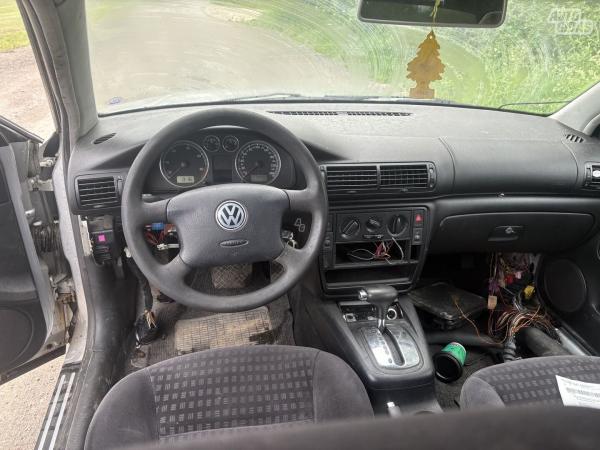 Volkswagen Passat 2003 in Panevezys, with an engine capacity of 1.90 L and mileage of 290 thousand km for 550 €, photo 8 on AUTOMOTO.COM.LV