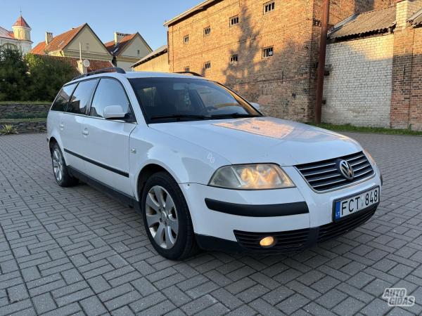 Volkswagen Passat 2003 in Vilnius, with an engine capacity of 1.90 L and mileage of 482 thousand km for 950 €, photo 3 on AUTOMOTO.COM.LV