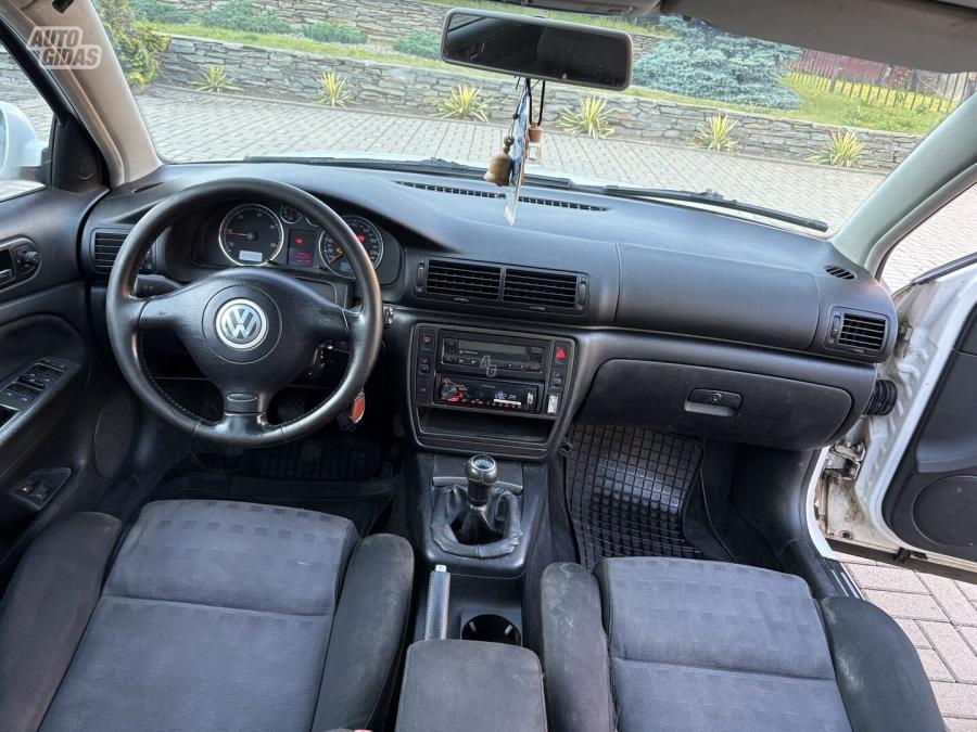 Volkswagen Passat 2003 Viļņa, ar dzinēja tilpumu 1.90 L un nobraukumu 482 tūkst. km par 950 €, foto 17 vietnē AUTOMOTO.COM.LV