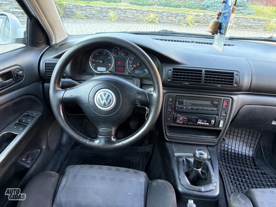 Volkswagen Passat 2003 Viļņa, ar dzinēja tilpumu 1.90 L un nobraukumu 482 tūkst. km par 950 €, foto 18 vietnē AUTOMOTO.COM.LV