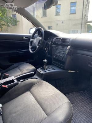 Volkswagen Passat 2003 Viļņa, ar dzinēja tilpumu 1.90 L un nobraukumu 316 tūkst. km par 1450 €, foto 10 vietnē AUTOMOTO.COM.LV