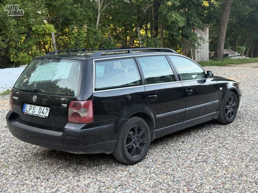 Фольксваген Пассат 2003 в Юрбаркас, объемом двигателя 1.90 л и пробегом 378 тыс. км за 1150 €, фото 4 на AUTOMOTO.COM.LV
