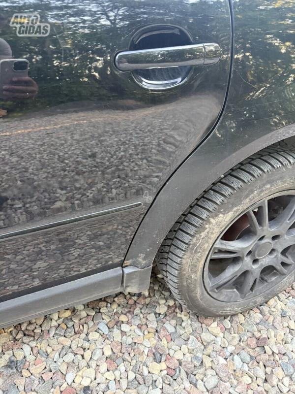 Volkswagen Passat 2003 Jurbarkas, ar dzinēja tilpumu 1.90 L un nobraukumu 378 tūkst. km par 1150 €, foto 9 vietnē AUTOMOTO.COM.LV