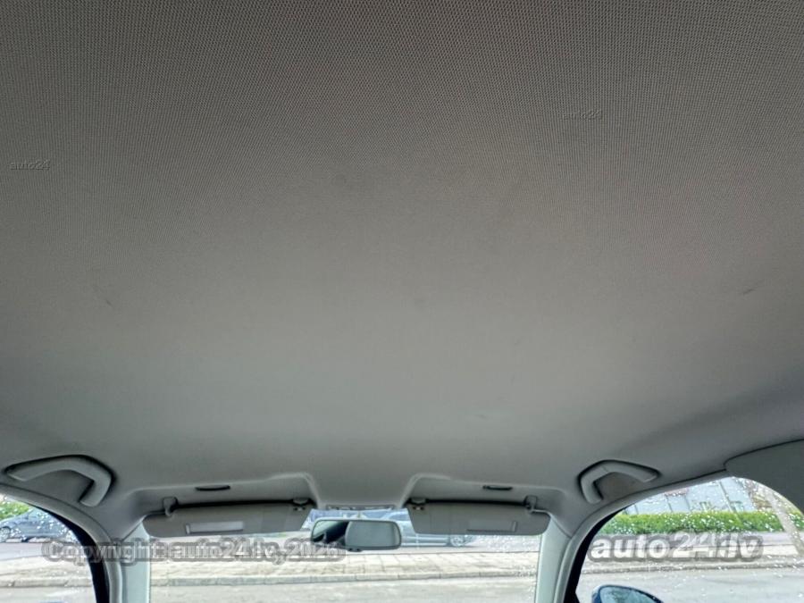 Volkswagen Passat 2003 Viljandi, ar dzinēja tilpumu 1.90 L un nobraukumu 241 tūkst. km par 3699 €, foto 20 vietnē AUTOMOTO.COM.LV