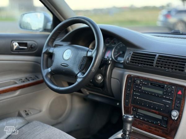 Volkswagen Passat 2003 Kauņa vietnē Volkswagen Passat 2003 Kauņa, ar dzinēja tilpumu 1.90 L un nobraukumu 413 tūkst. km par 1350 €, foto 10 vietnē AUTOMOTO.COM.LV