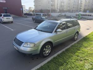 Volkswagen Passat 2003 Viļņa, ar dzinēja tilpumu 1.90 L un nobraukumu 348 tūkst. km par 1650 €, foto 4 vietnē AUTOMOTO.COM.LV