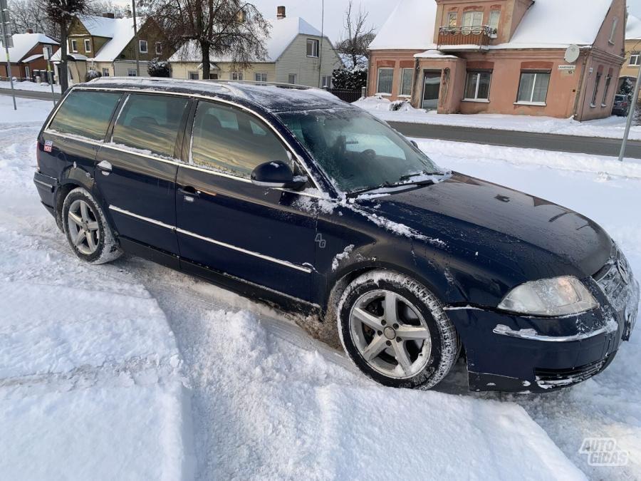Volkswagen Passat 2004 Panevēža, ar dzinēja tilpumu 2.50 L un nobraukumu 300 tūkst. km par 630 €, foto 1 vietnē AUTOMOTO.COM.LV