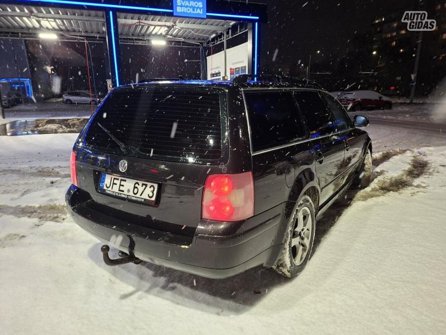 Volkswagen Passat 2004 Viļņa, ar dzinēja tilpumu 1.90 L un nobraukumu 12 tūkst. km par 1470 €, foto 6 vietnē AUTOMOTO.COM.LV