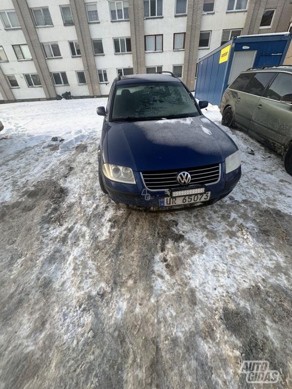 Volkswagen Passat 2004 Širvintos, ar dzinēja tilpumu 1.90 L un nobraukumu 400 tūkst. km par 650 €, foto 3 vietnē AUTOMOTO.COM.LV