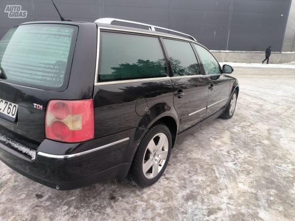 Volkswagen Passat 2004 Kauņa, ar dzinēja tilpumu 2.50 L un nobraukumu 320 tūkst. km par 1200 €, foto 4 vietnē AUTOMOTO.COM.LV