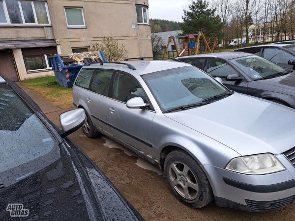 Volkswagen Passat 2004 in Vilnius, with an engine capacity of 1.90 L and mileage of 2 thousand km for 450 €, photo 1 on AUTOMOTO.COM.LV