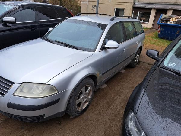 Volkswagen Passat 2004 in Vilnius, with an engine capacity of 1.90 L and mileage of 2 thousand km for 450 €, photo 3 on AUTOMOTO.COM.LV