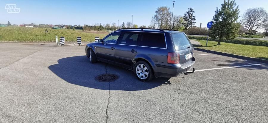 Volkswagen Passat 2004 in Alytus, with an engine capacity of 1.90 L and mileage of 428 thousand km for 999 €, photo 3 on AUTOMOTO.COM.LV