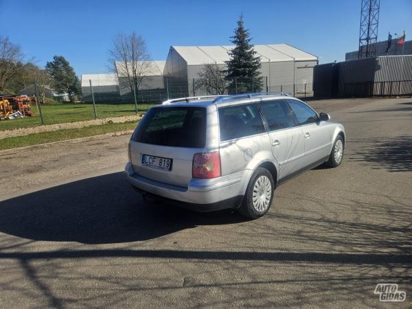 Volkswagen Passat 2004 in Jonava, with an engine capacity of 1.90 L and mileage of 404 thousand km for 1300 €, photo 7 on AUTOMOTO.COM.LV
