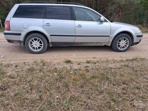 Volkswagen Passat 2004 in Vilnius, with an engine capacity of 1.90 L and mileage of 382 thousand km for 1550 €, photo 7 on AUTOMOTO.COM.LV