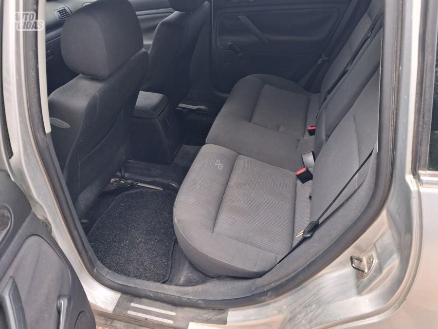 Volkswagen Passat 2004 in Vilnius, with an engine capacity of 1.90 L and mileage of 382 thousand km for 1550 €, photo 12 on AUTOMOTO.COM.LV