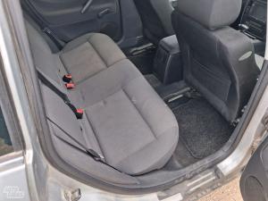 Volkswagen Passat 2004 in Vilnius, with an engine capacity of 1.90 L and mileage of 382 thousand km for 1550 €, photo 14 on AUTOMOTO.COM.LV