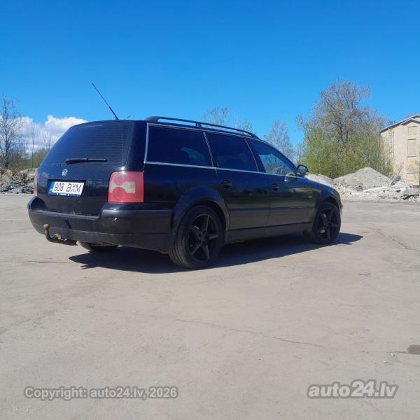 Volkswagen Passat 2004 Tallina, ar dzinēja tilpumu 1.90 L un nobraukumu 0 tūkst. km par 1500 €, foto 3 vietnē AUTOMOTO.COM.LV