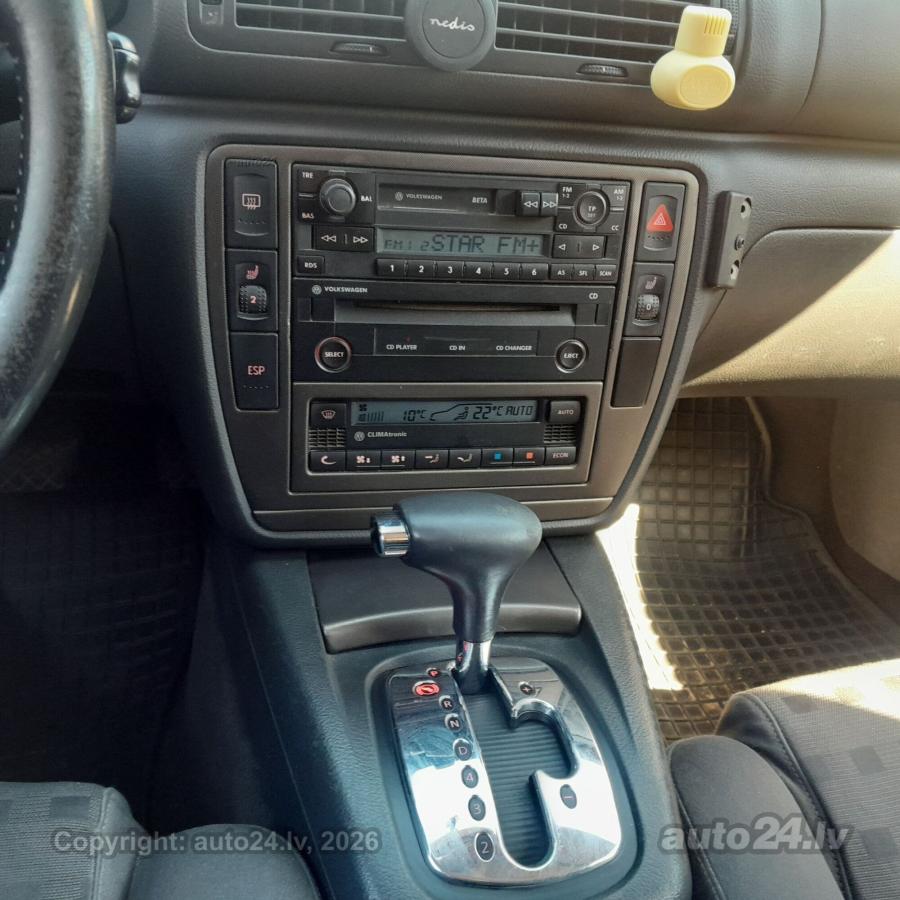 Volkswagen Passat 2004 Tallina, ar dzinēja tilpumu 1.90 L un nobraukumu 0 tūkst. km par 1500 €, foto 7 vietnē AUTOMOTO.COM.LV