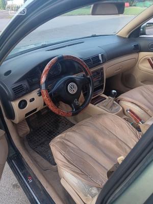 Volkswagen Passat 2004 Viļņa, ar dzinēja tilpumu 1.90 L un nobraukumu 327 tūkst. km par 1500 €, foto 3 vietnē AUTOMOTO.COM.LV