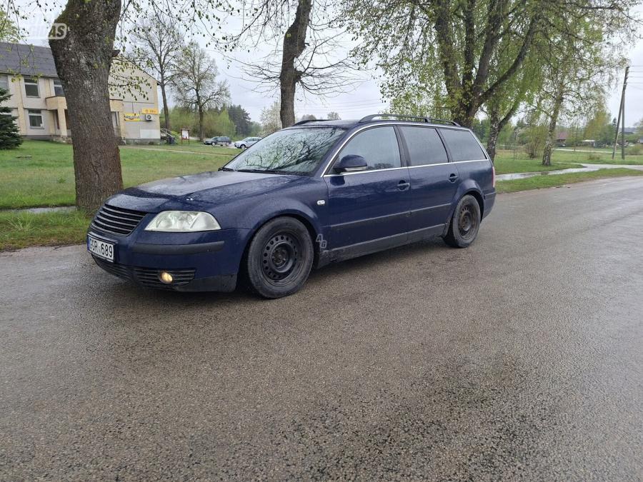 Volkswagen Passat 2004 in Kelme, with an engine capacity of 1.90 L and mileage of 300 thousand km for 500 €, photo 5 on AUTOMOTO.COM.LV