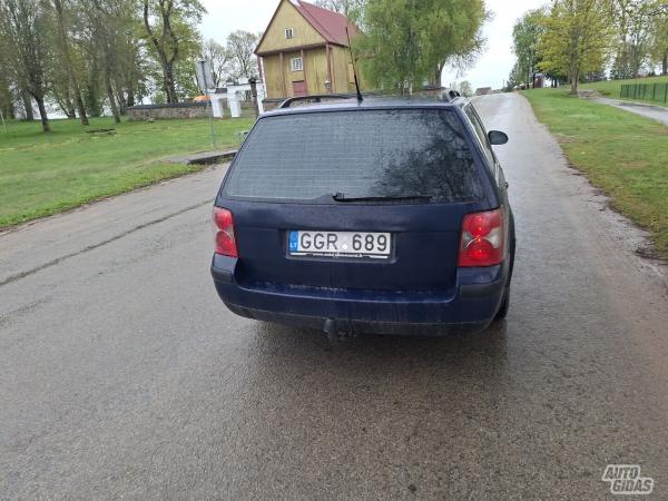 Volkswagen Passat 2004 in Kelme, with an engine capacity of 1.90 L and mileage of 300 thousand km for 500 €, photo 7 on AUTOMOTO.COM.LV
