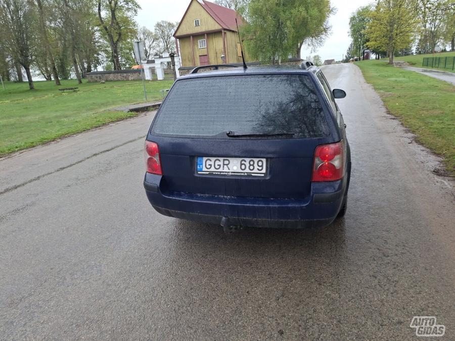 Volkswagen Passat 2004 in Kelme, with an engine capacity of 1.90 L and mileage of 300 thousand km for 500 €, photo 8 on AUTOMOTO.COM.LV