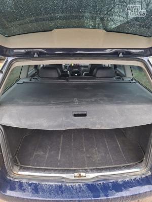 Volkswagen Passat 2004 in Kelme, with an engine capacity of 1.90 L and mileage of 300 thousand km for 500 €, photo 10 on AUTOMOTO.COM.LV