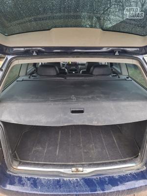Volkswagen Passat 2004 in Kelme, with an engine capacity of 1.90 L and mileage of 300 thousand km for 400 €, photo 10 on AUTOMOTO.COM.LV