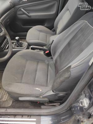 Volkswagen Passat 2004 in Vilnius, with an engine capacity of 1.90 L and mileage of 0 thousand km for 999 €, photo 8 on AUTOMOTO.COM.LV
