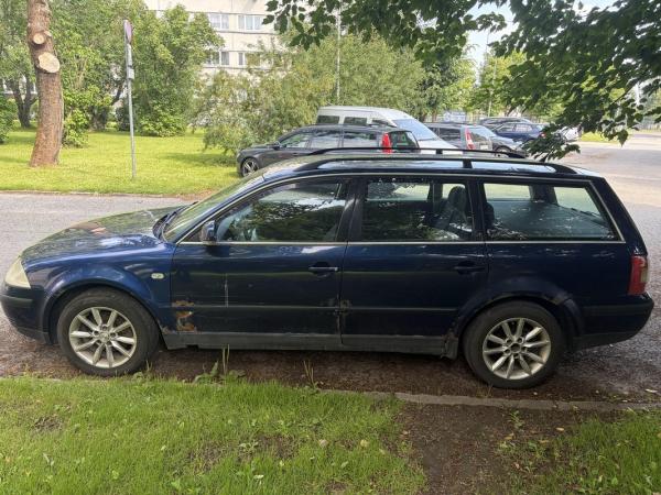 Volkswagen Passat 2004 in Johvi, with an engine capacity of 0.00 L and mileage of 455 thousand km for 500 €, photo 9 on AUTOMOTO.COM.LV