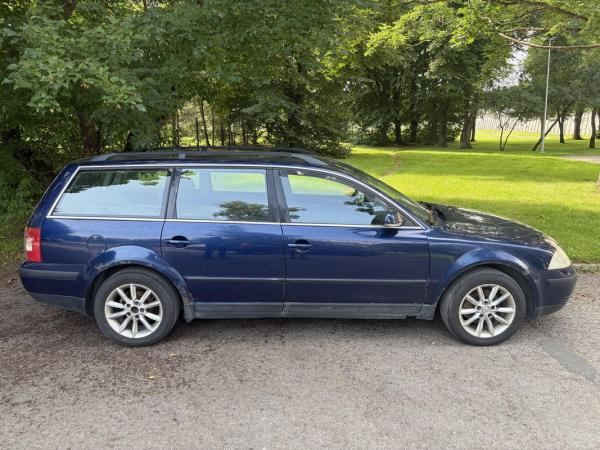 Volkswagen Passat 2004 in Johvi, with an engine capacity of 0.00 L and mileage of 455 thousand km for 500 €, photo 8 on AUTOMOTO.COM.LV