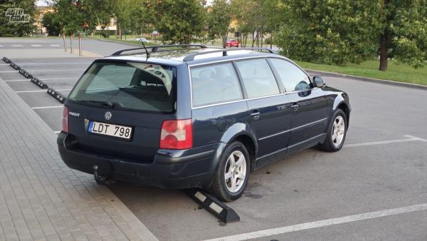 Volkswagen Passat 2004 in Vilnius on AUTOMOTO.COM.LV Volkswagen Passat 2004 in Vilnius, with an engine capacity of 1.90 L and mileage of 359 thousand km for 1450 €, photo 7 on AUTOMOTO.COM.LV