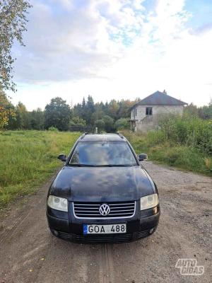 Volkswagen Passat 2004 Vievis, ar dzinēja tilpumu 1.90 L un nobraukumu 400 tūkst. km par 700 €, foto  vietnē AUTOMOTO.COM.LV