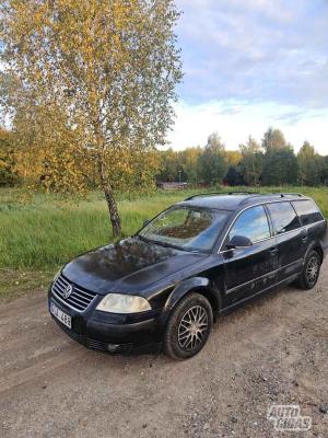 Volkswagen Passat 2004 Vievis, ar dzinēja tilpumu 1.90 L un nobraukumu 400 tūkst. km par 700 €, foto 3 vietnē AUTOMOTO.COM.LV