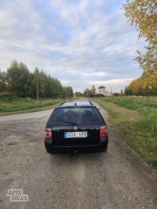 Volkswagen Passat 2004 Vievis, ar dzinēja tilpumu 1.90 L un nobraukumu 400 tūkst. km par 700 €, foto 6 vietnē AUTOMOTO.COM.LV