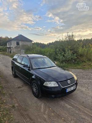 Volkswagen Passat 2004 Vievis, ar dzinēja tilpumu 1.90 L un nobraukumu 400 tūkst. km par 700 €, foto 9 vietnē AUTOMOTO.COM.LV