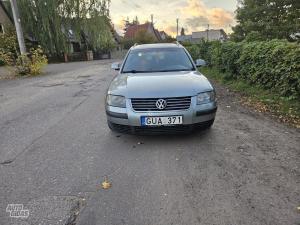 Volkswagen Passat 2004 Kauņa, ar dzinēja tilpumu 1.90 L un nobraukumu 386 tūkst. km par 1190 €, foto  vietnē AUTOMOTO.COM.LV