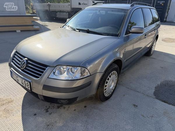 Volkswagen Passat 2004 in Kaunas on AUTOMOTO.COM.LV Volkswagen Passat 2004 in Kaunas, with an engine capacity of 1.90 L and mileage of 503 thousand km for 1000 €, photo 1 on AUTOMOTO.COM.LV
