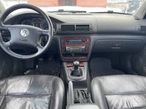 Volkswagen Passat 2005 Kelmė, ar dzinēja tilpumu 1.90 L un nobraukumu 328 tūkst. km par 1399 €, foto 5 vietnē AUTOMOTO.COM.LV