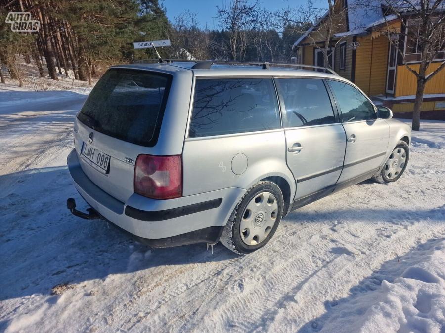 Volkswagen Passat 2005 in Anyksciai, with an engine capacity of 1.90 L and mileage of 389 thousand km for 1290 €, photo 2 on AUTOMOTO.COM.LV