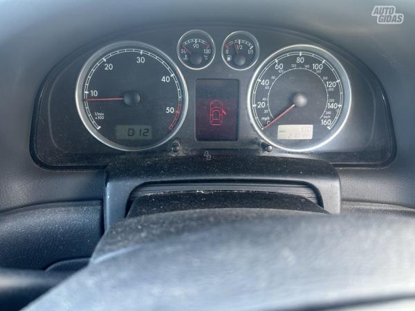 Volkswagen Passat 2005 in Varena, with an engine capacity of 1.90 L and mileage of 320 thousand km for 490 €, photo 3 on AUTOMOTO.COM.LV