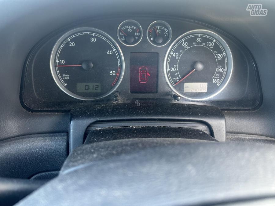 Фольксваген Пассат 2005 в Варена, объемом двигателя 1.90 л и пробегом 320 тыс. км за 490 €, фото 4 на AUTOMOTO.COM.LV