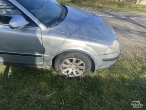 Фольксваген Пассат 2005 в Варена, объемом двигателя 1.90 л и пробегом 320 тыс. км за 490 €, фото 10 на AUTOMOTO.COM.LV