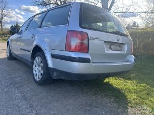 Volkswagen Passat 2005 in Varena, with an engine capacity of 1.90 L and mileage of 320 thousand km for 440 €, photo 8 on AUTOMOTO.COM.LV