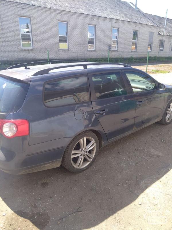 Volkswagen Passat 2005 Viļņa, ar dzinēja tilpumu 2.00 L un nobraukumu 293 tūkst. km par 1250 €, foto 3 vietnē AUTOMOTO.COM.LV