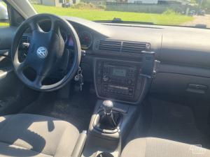Volkswagen Passat 2005 in Marijampole, with an engine capacity of 1.90 L and mileage of 184 thousand km for 1999 €, photo 8 on AUTOMOTO.COM.LV