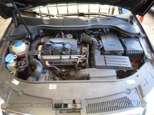Volkswagen Passat 2005 Pērnava, ar dzinēja tilpumu 2.00 L un nobraukumu 410 tūkst. km par 2499 €, foto 16 vietnē AUTOMOTO.COM.LV